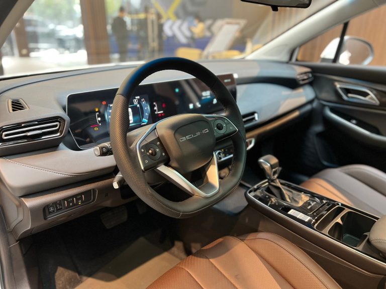 Beijing U5 Plus thế hệ xe mới với nhiều trang bị hấp dẫn